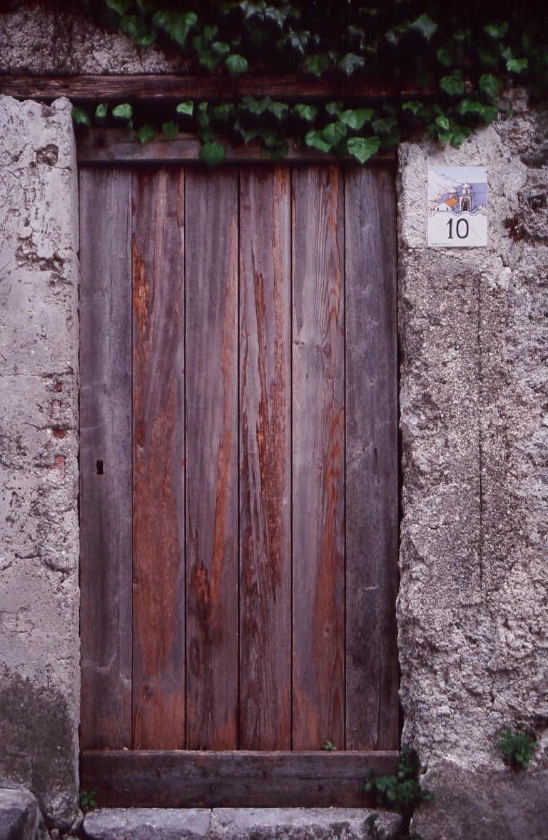 Thursday Doors – Shangri-La